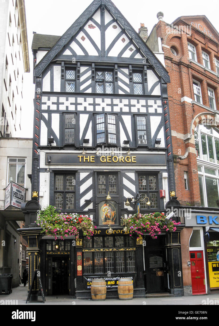 The George HIstorical Pub London England Stock Photo - Alamy