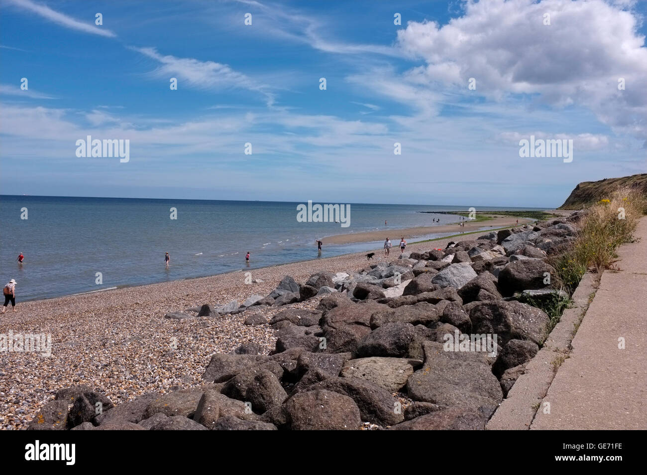 Reculver cliffs hi-res stock photography and images - Alamy