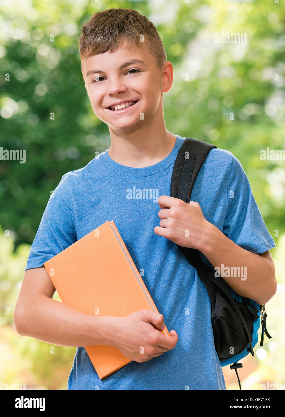 Boy back to school Stock Photo - Alamy