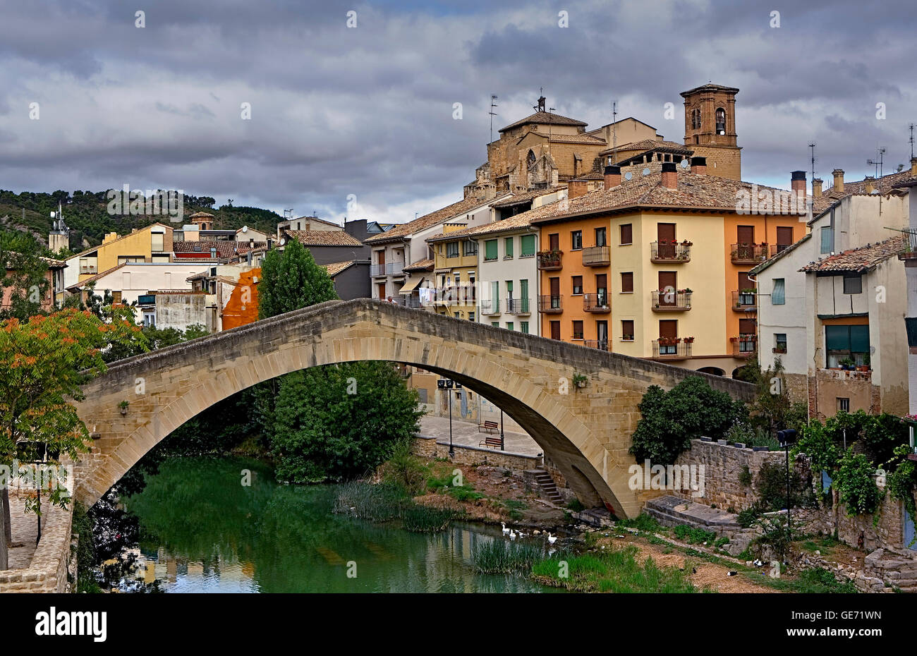 San Miguel church with bridge ` Puente de la Carcel´. Estella. Navarra ...