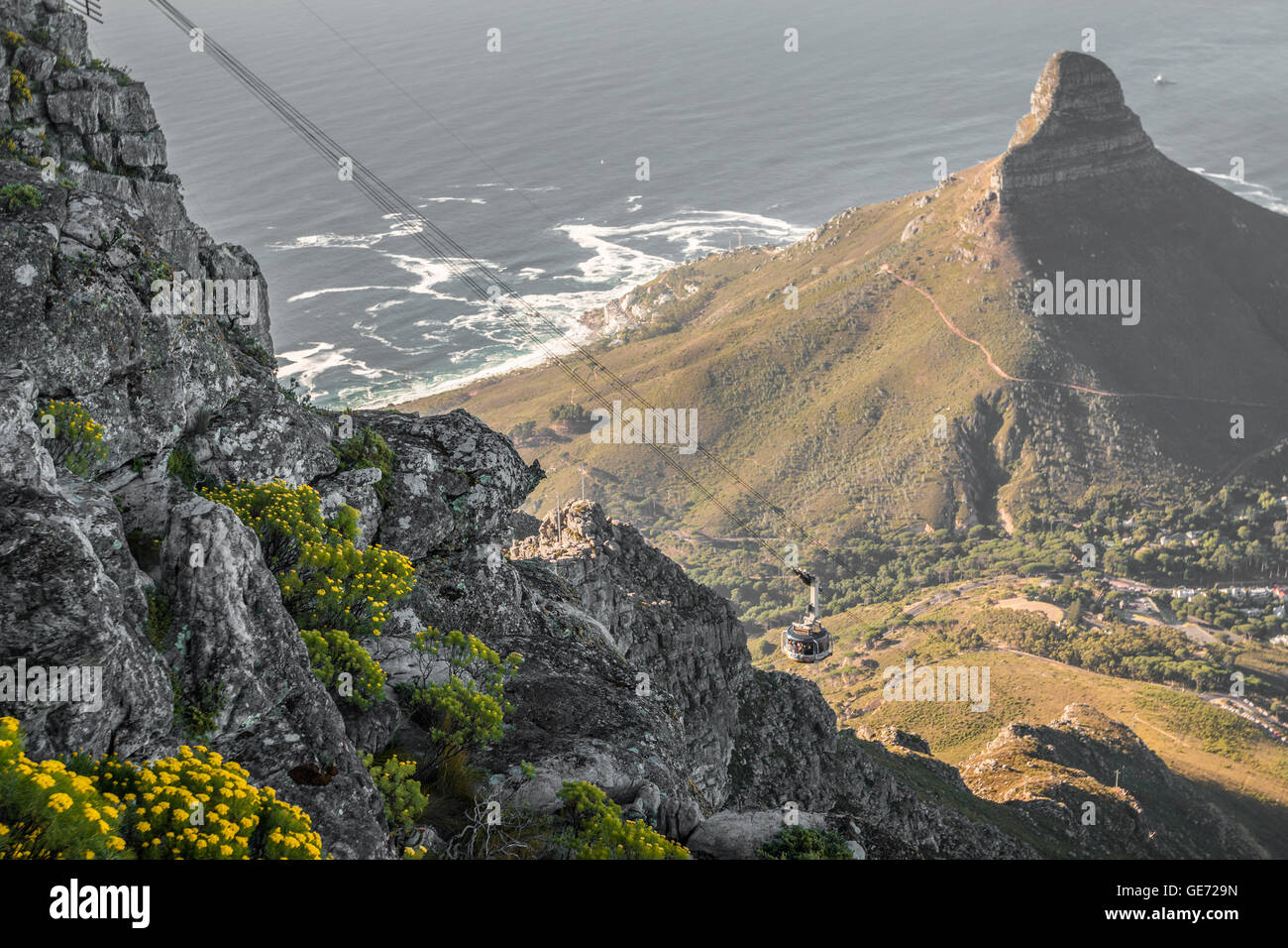 Table mountain hike cape town hi-res stock photography and images - Alamy
