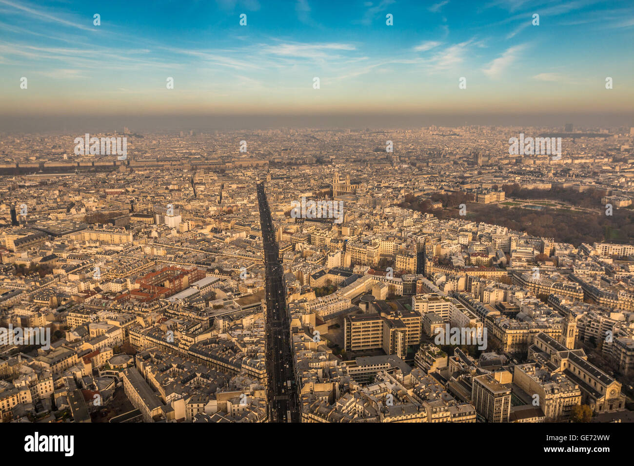 Birds eye view of paris hi-res stock photography and images - Alamy