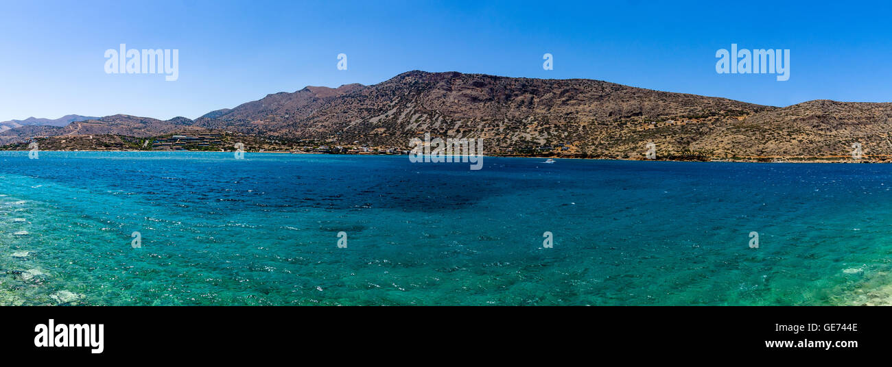 Panoramic view of the northern coast of the island of Crete (Greece ...