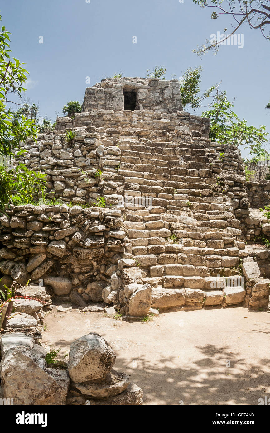 Maya Temple in Yucatan Peninsula, Mexico Stock Photo - Alamy