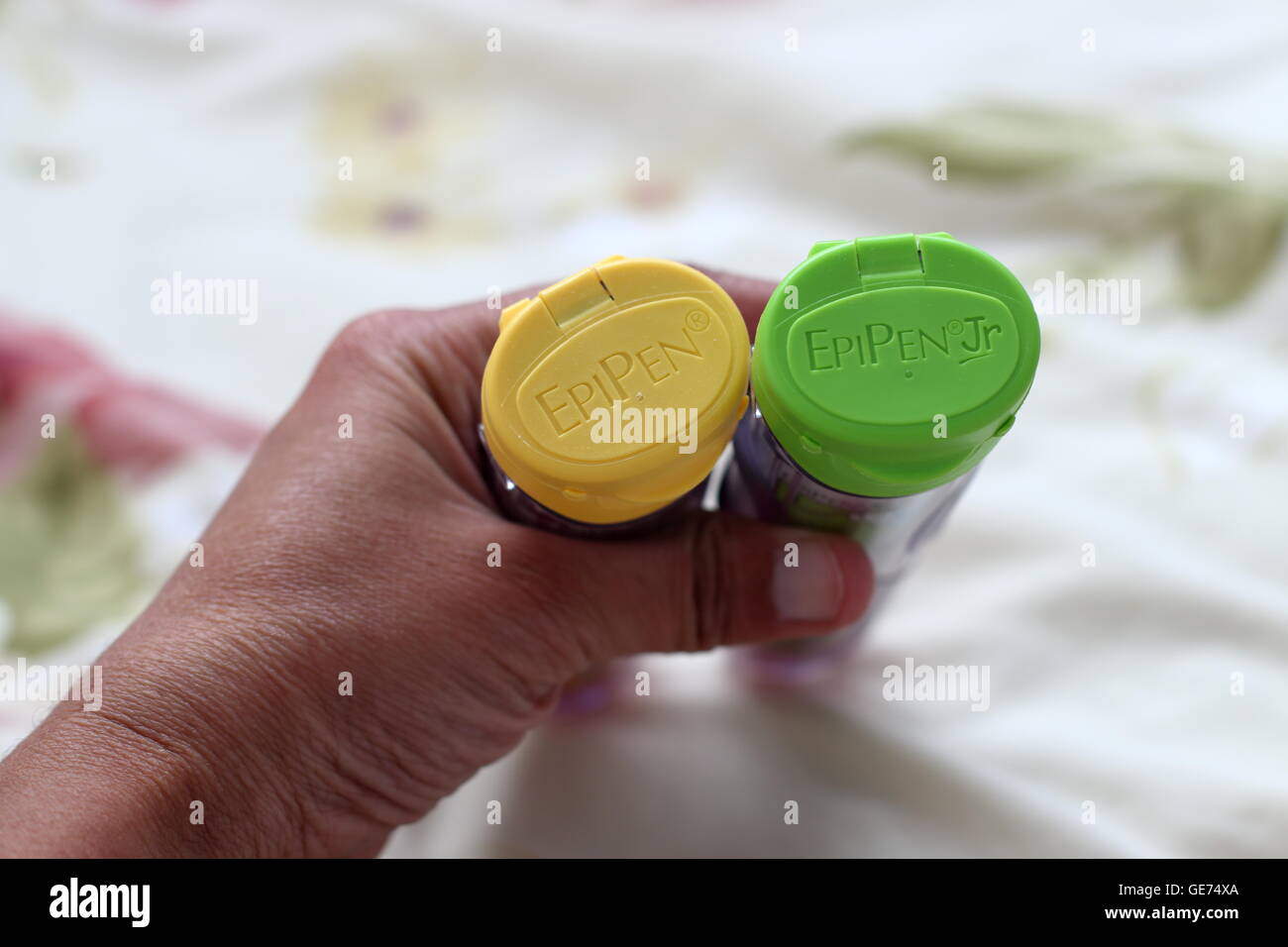 Close up image of adult and junior EpiPen - Adrenalin injection for ...