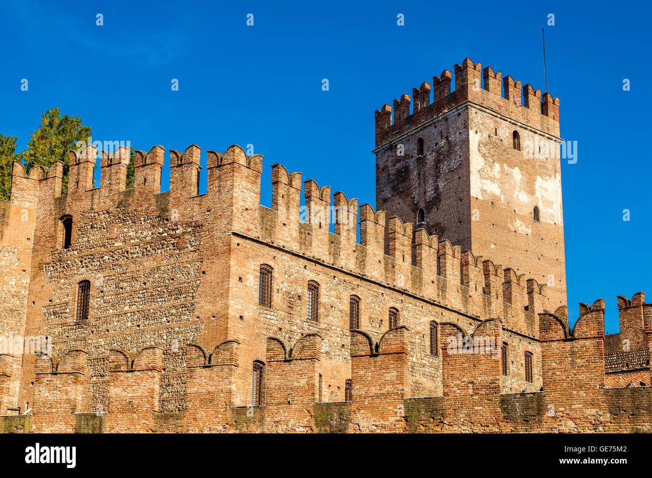 Verona italy castelvecchio castle hi-res stock photography and images ...
