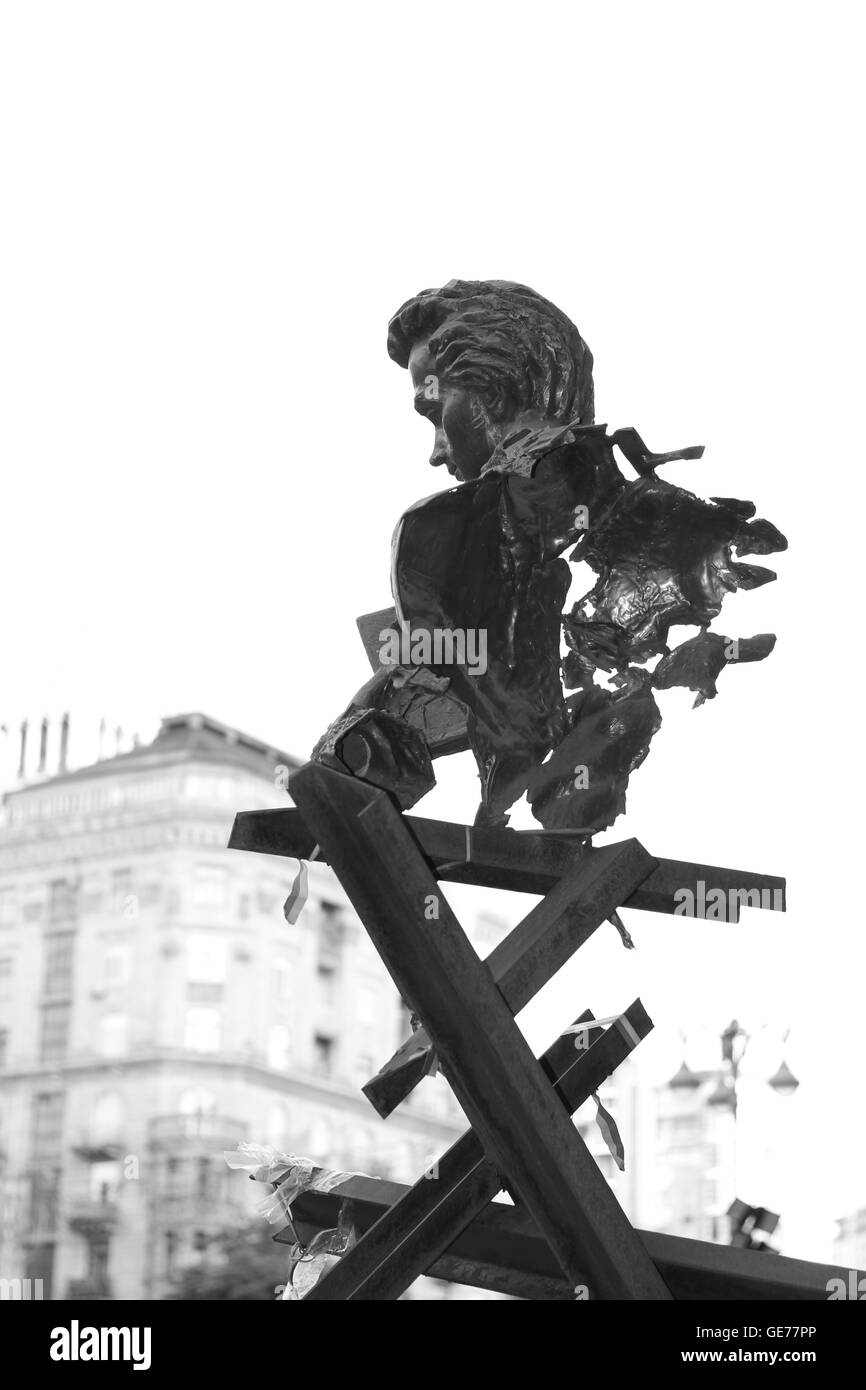 Writer statue from inner side Stock Photo - Alamy