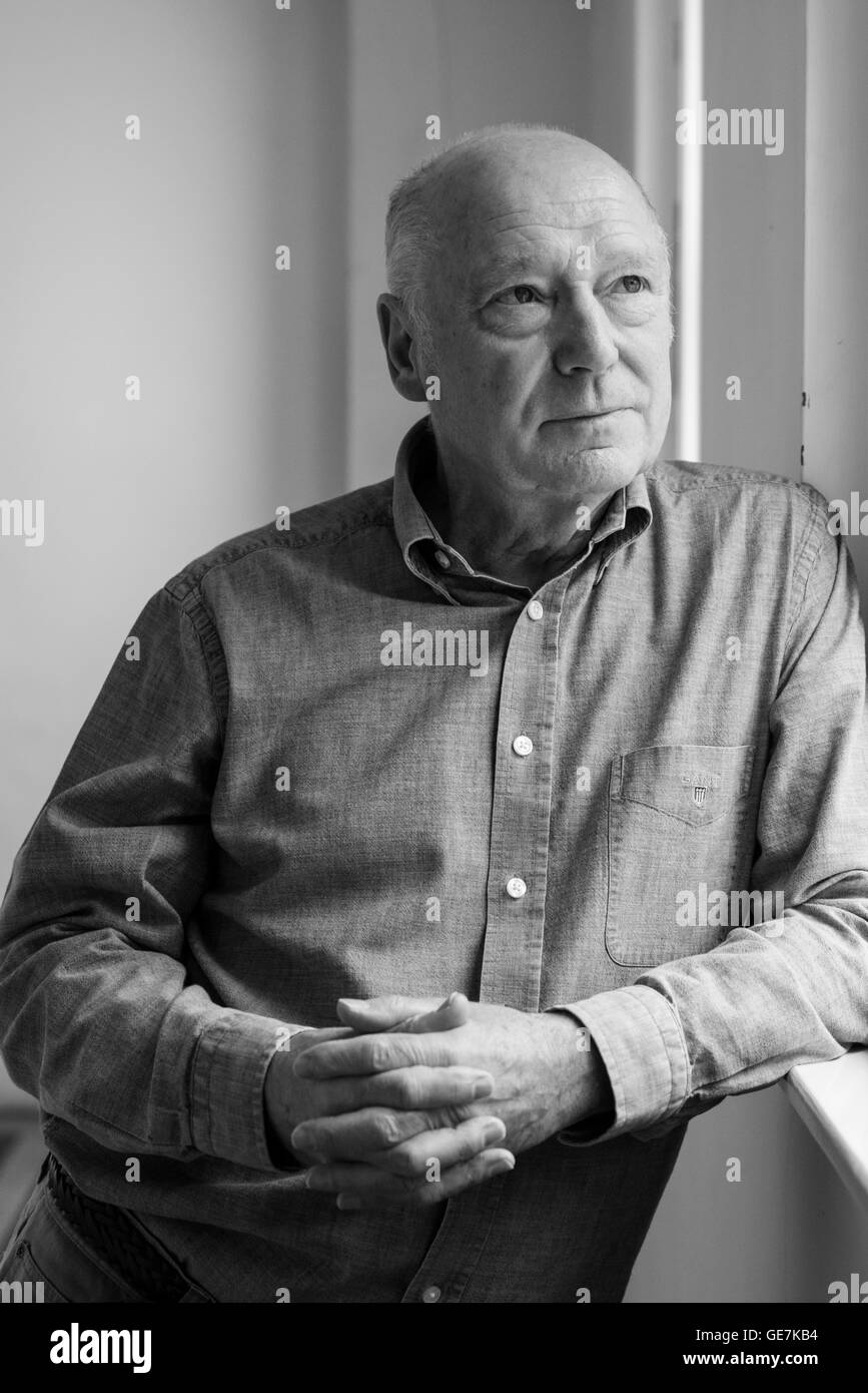 Photographer friendly Black and White Stock Photos & Images - Alamy