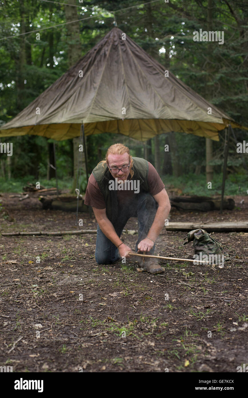 Making shelter woods hi-res stock photography and images - Alamy