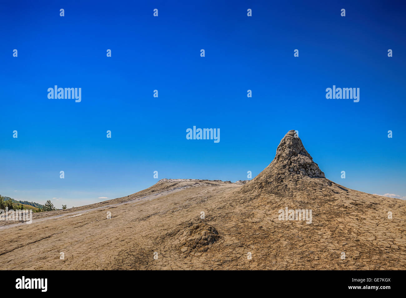 Volcano slope hi-res stock photography and images - Alamy