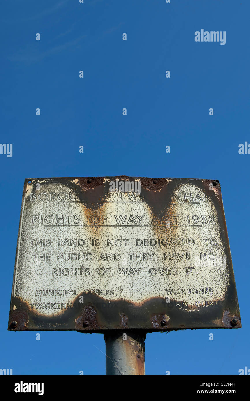 Public access land signage rusted rusty hi-res stock photography and ...