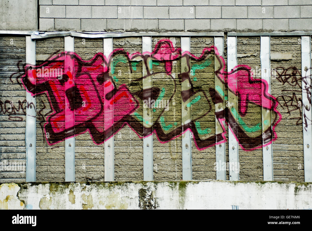 Graffiti grafitti graffito wall art hi-res stock photography and images ...