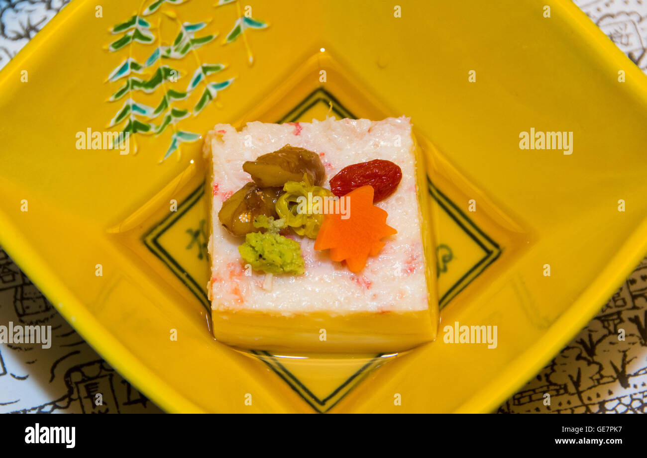 A traditional Japanese Kaiseki dinner. Japan Stock Photo - Alamy