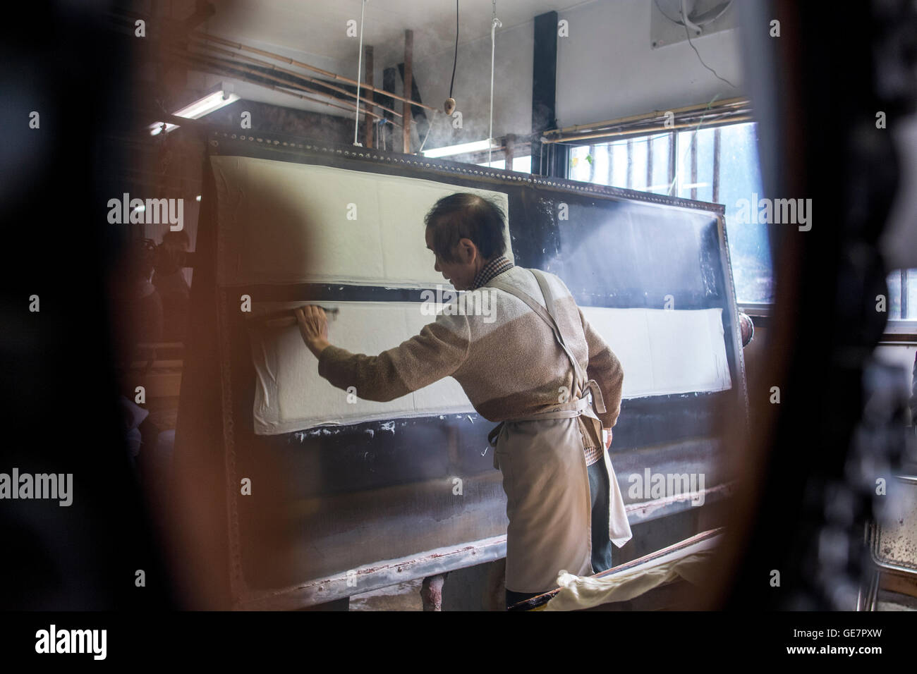 Paper making techniques in Gokayama, Japan Stock Photo - Alamy