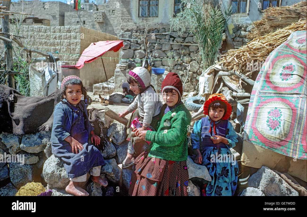The Yemen-Raydah: Children in front of their house. The last Jews of ...