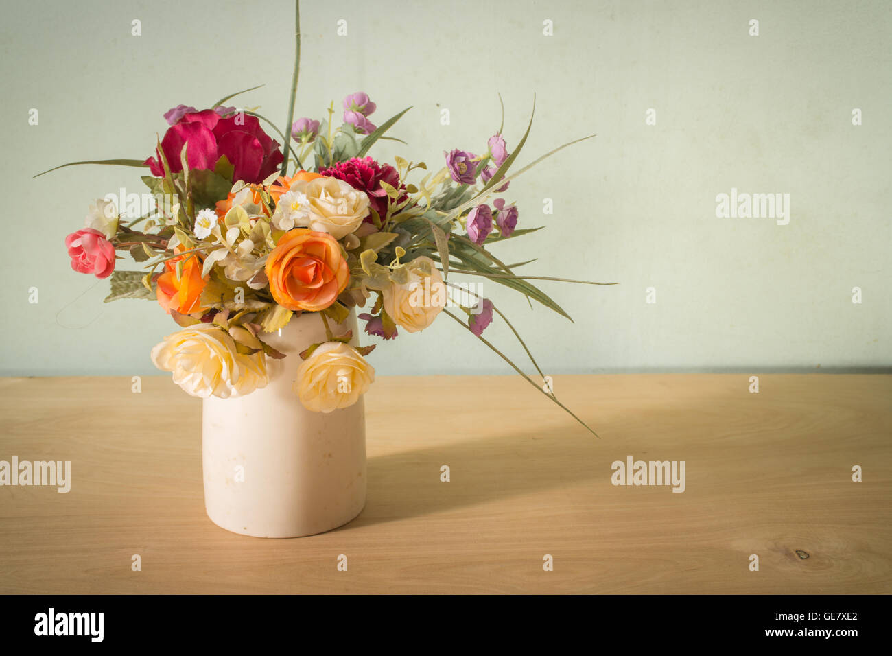 Group of flowers hi-res stock photography and images - Alamy