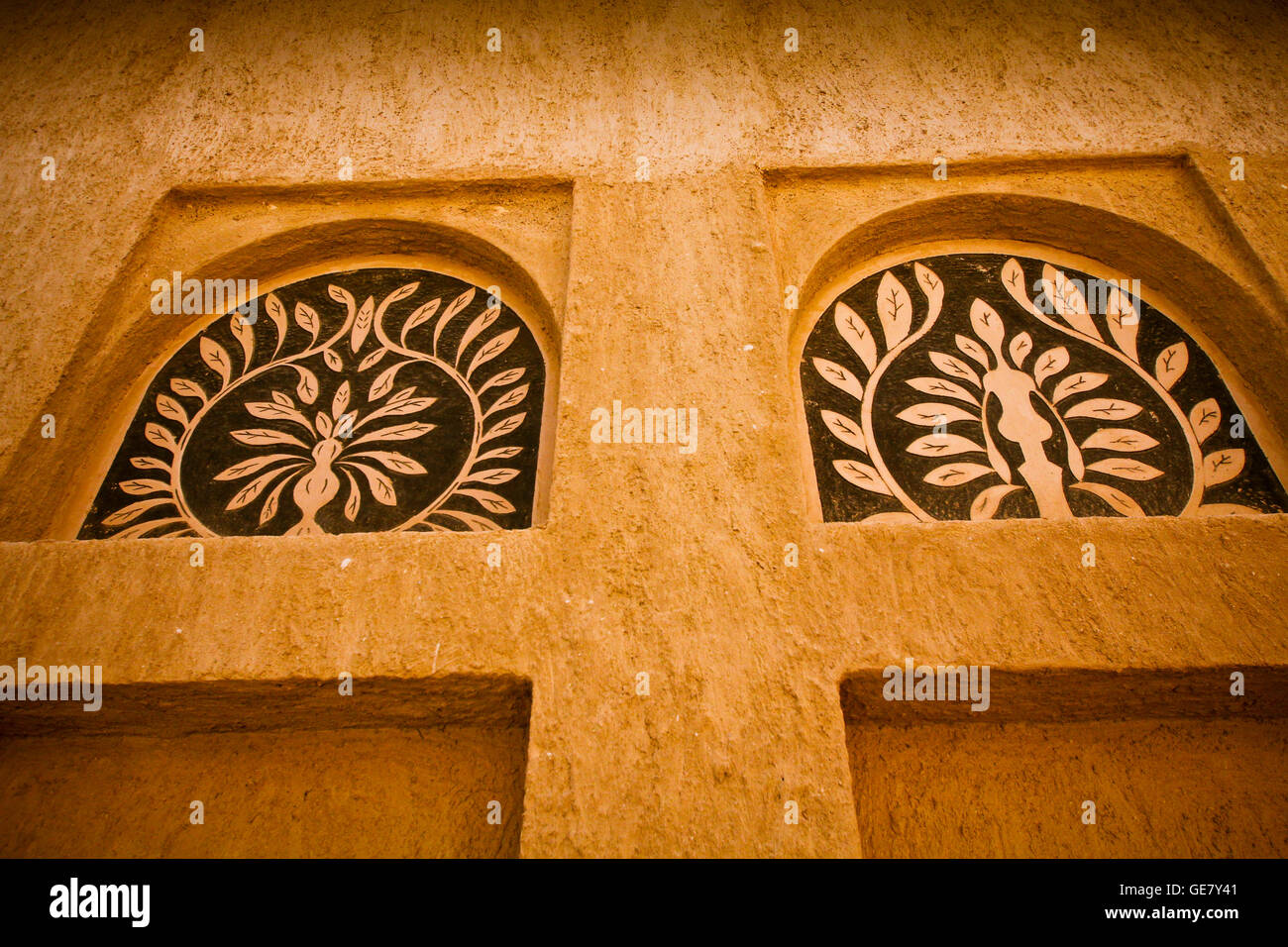 Traditional Arabic house , Typical house decorations in former home of ...