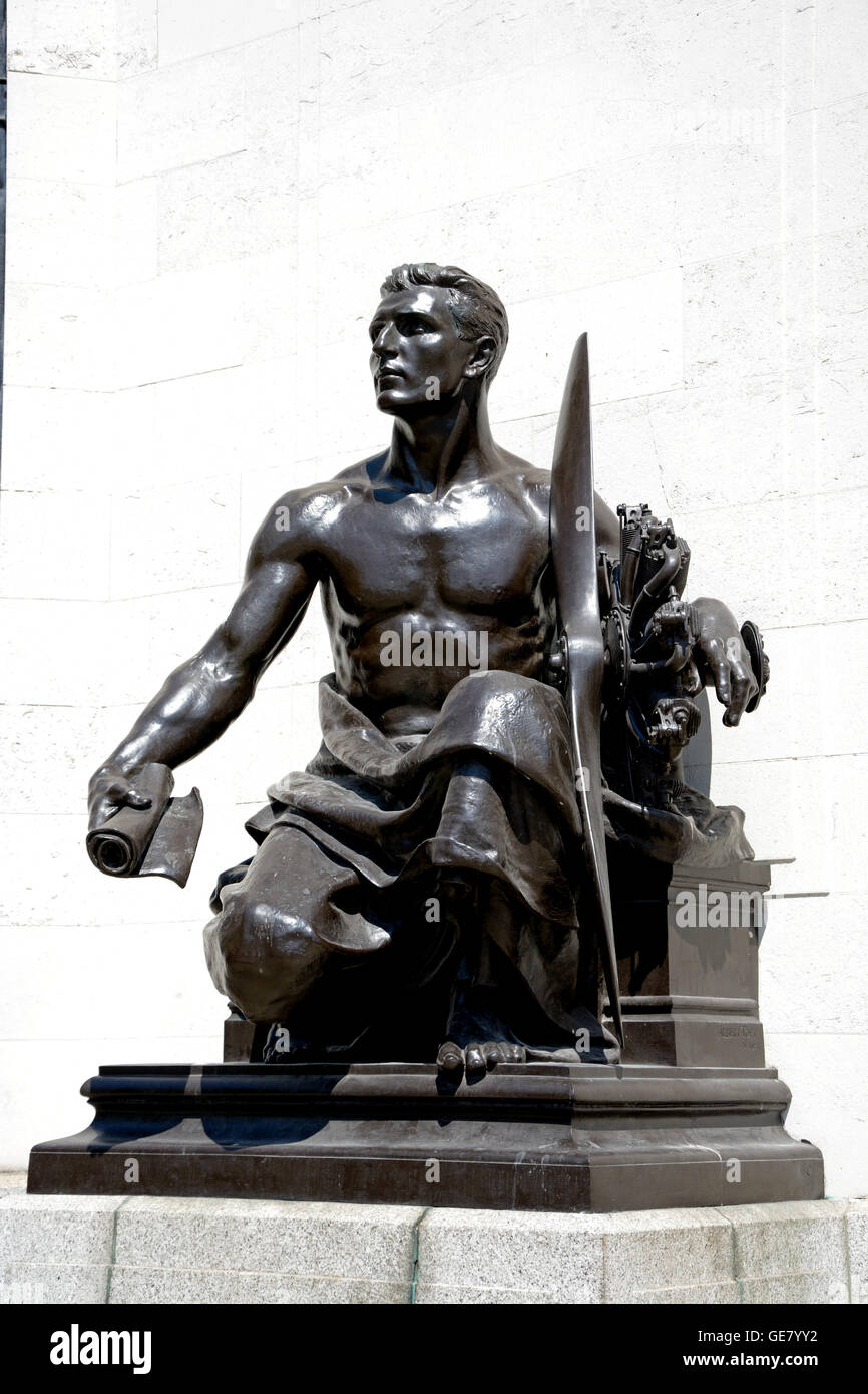 Bronze Air Force statue outside the Hall of Memory in Centenary Square ...