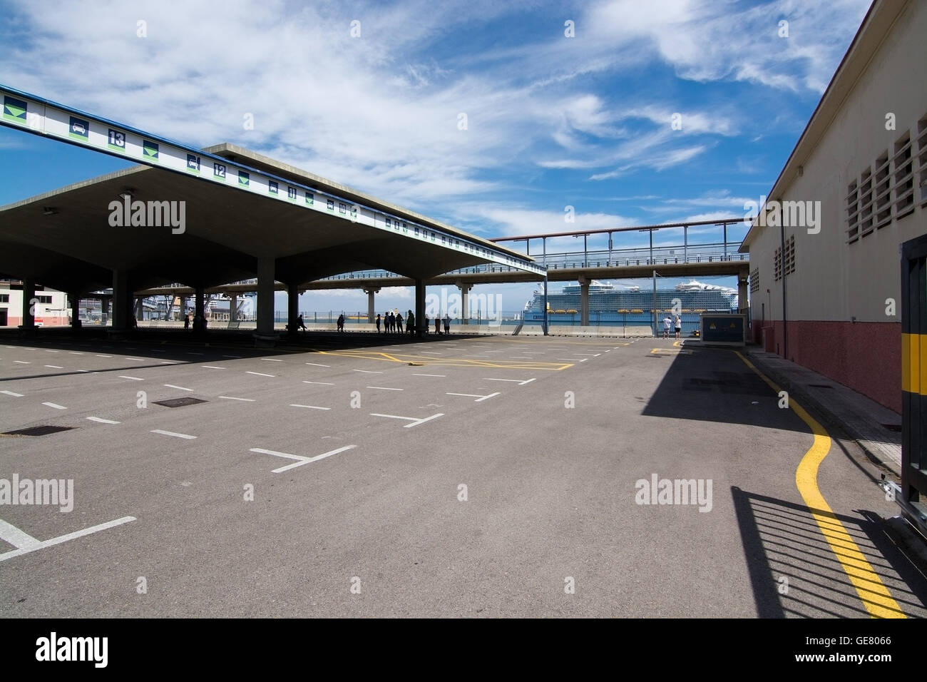 Boarding area and Harmony of the Seas, the largest cruise ship in the ...