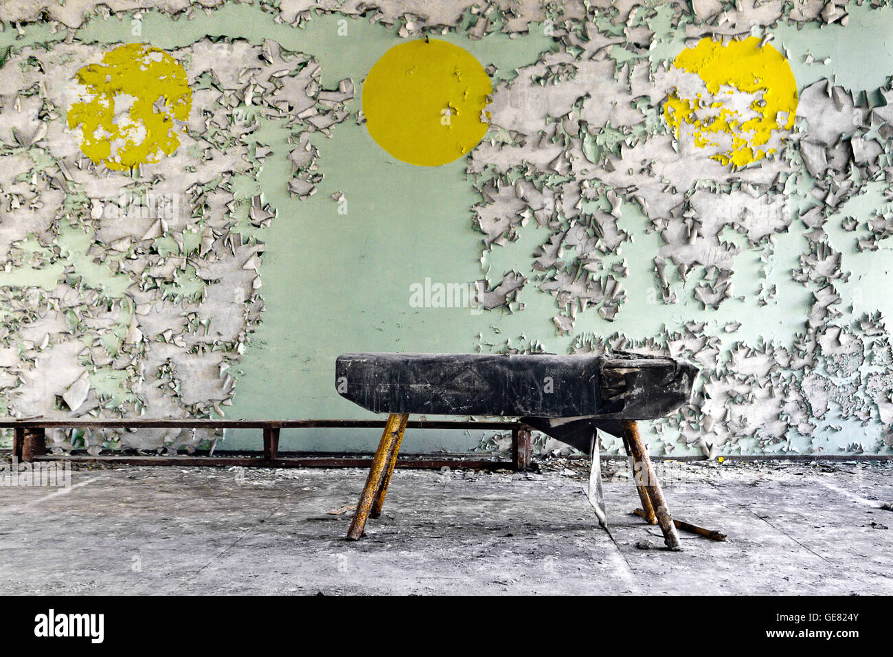 The abandoned town of Pripyat in the Chernobyl exclusion zone, Ukraine ...