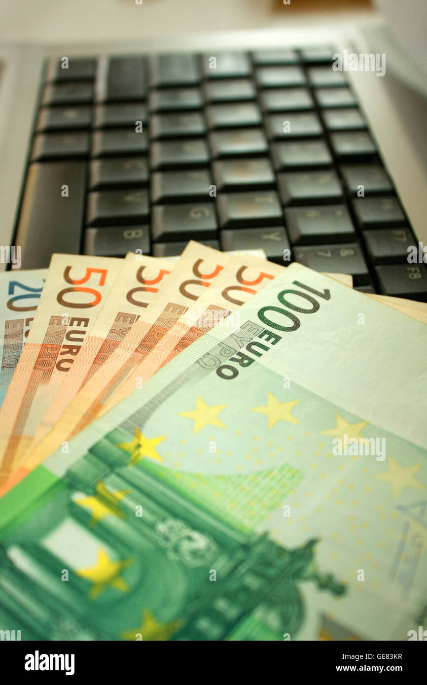 Money desktop wallpaper hi-res stock photography and images - Alamy