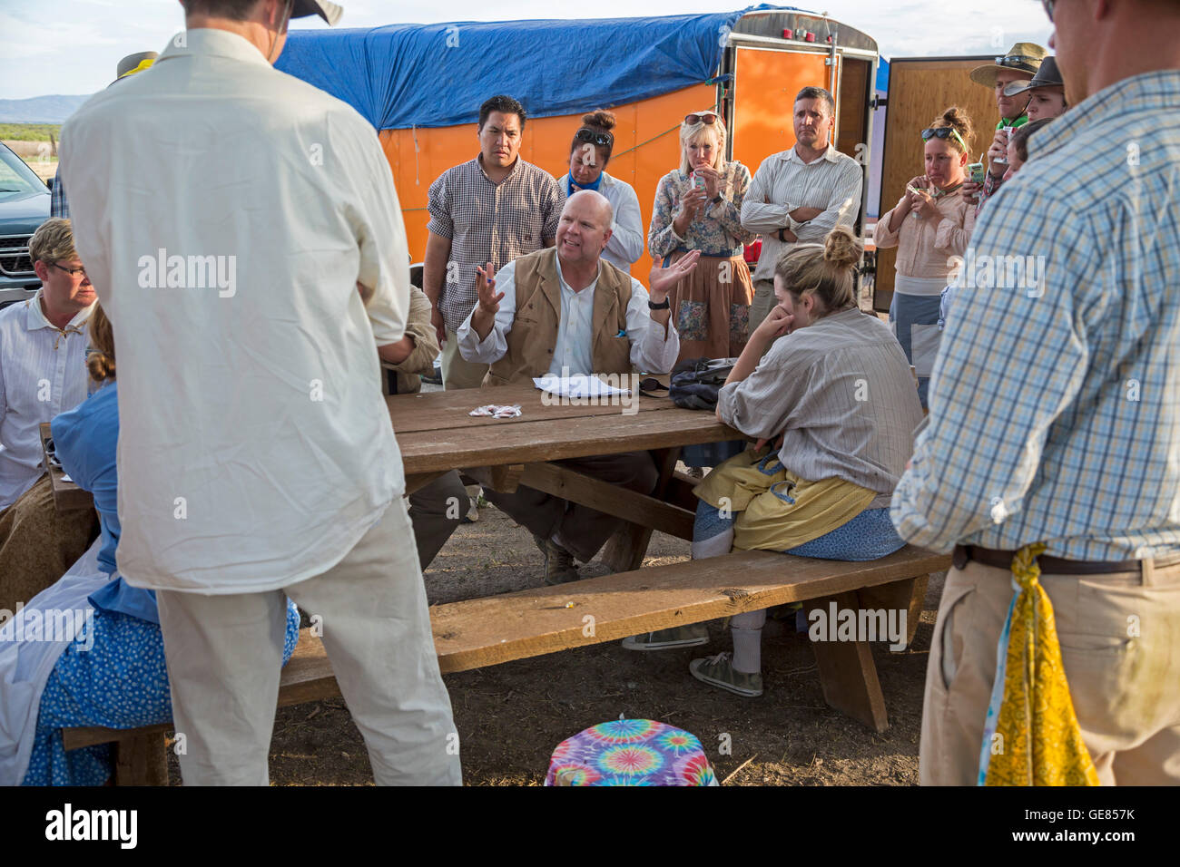 Mormon high school students participate in a three-day handcart trek ...