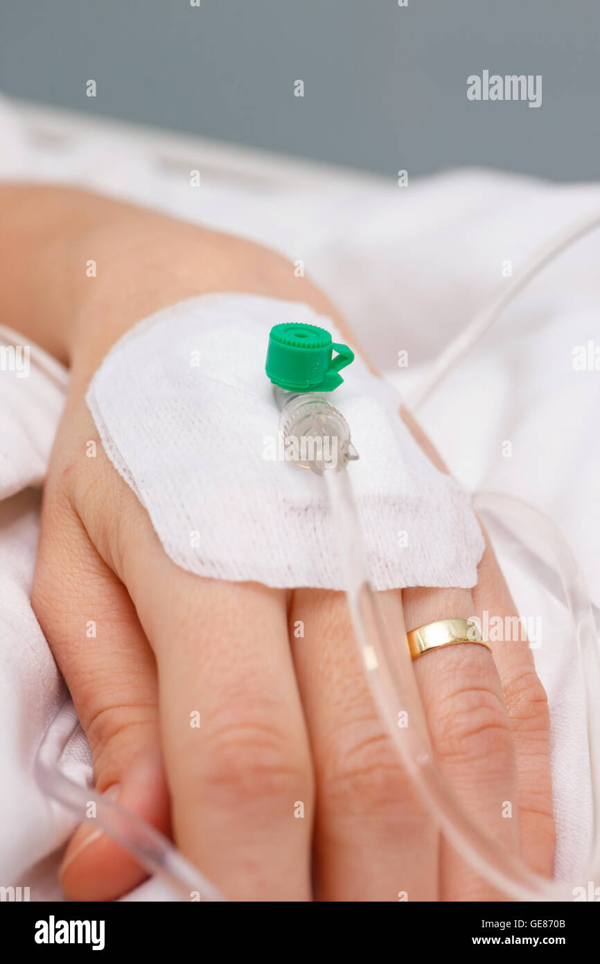 Iv drip sick girl in hi-res stock photography and images - Alamy