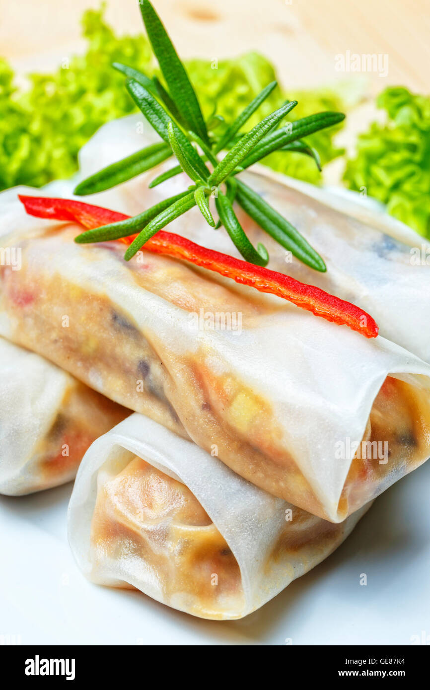 Thai basil rolls hi-res stock photography and images - Alamy