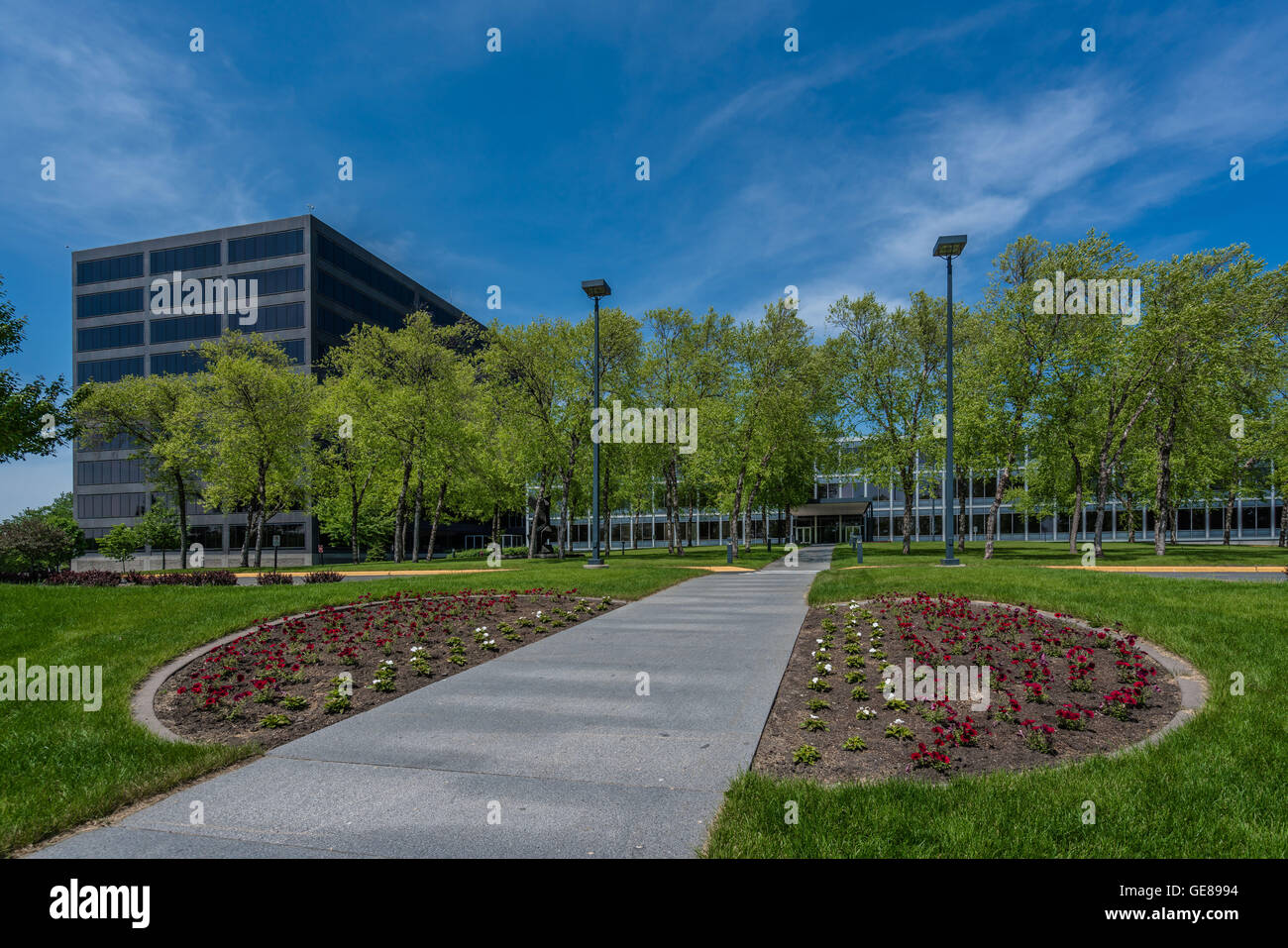 Corporate headquarters building hi-res stock photography and images - Alamy
