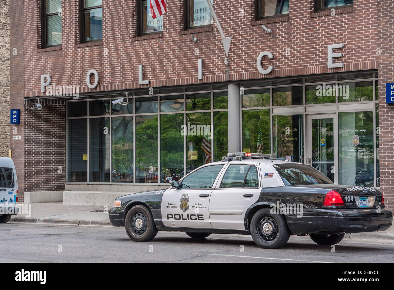 Minneapolis 1st Precinct Police Station Stock Photo - Alamy