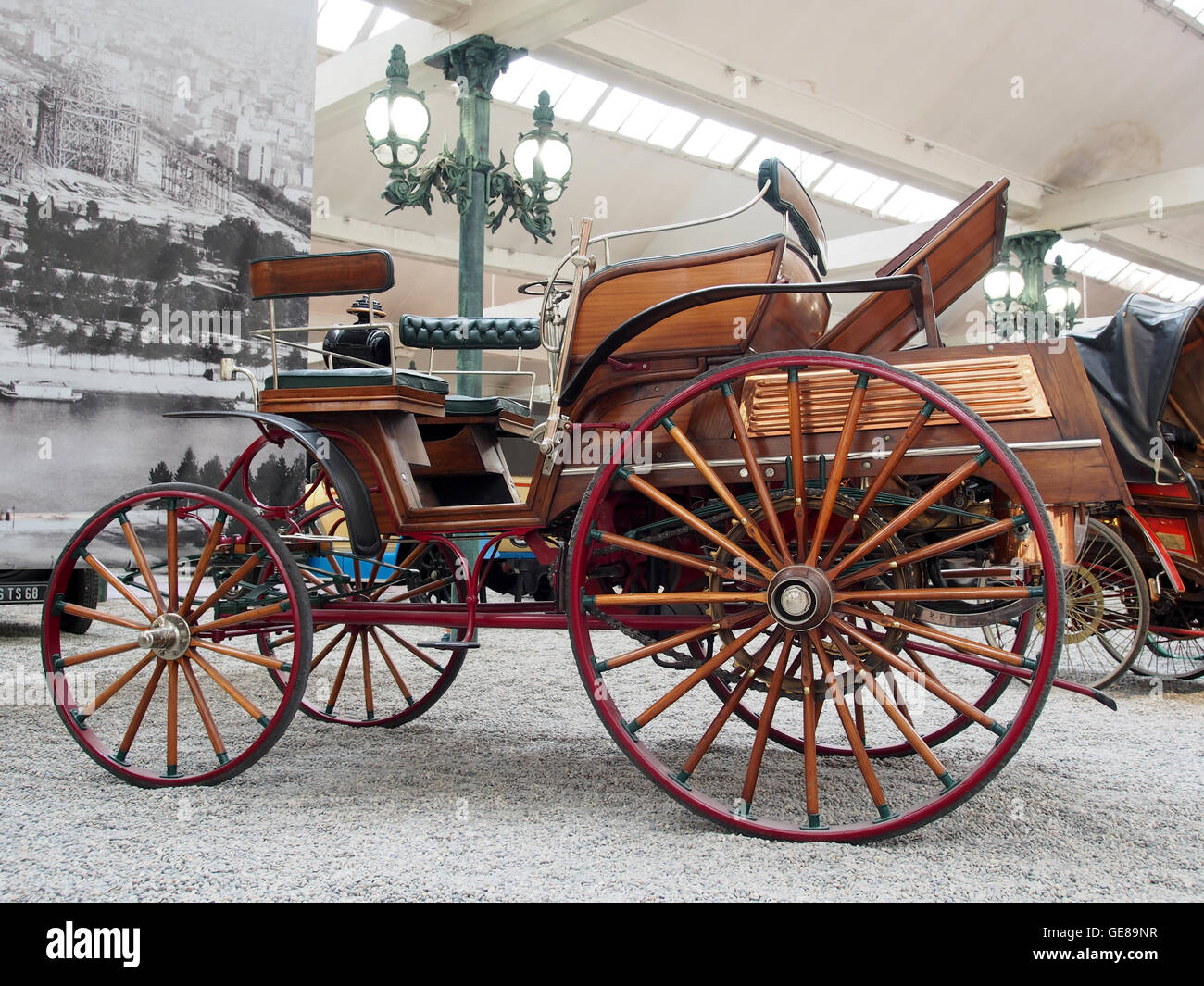The 1893 Benz Vis-a-vis Type Victoria is one of the earliest motorcars ...