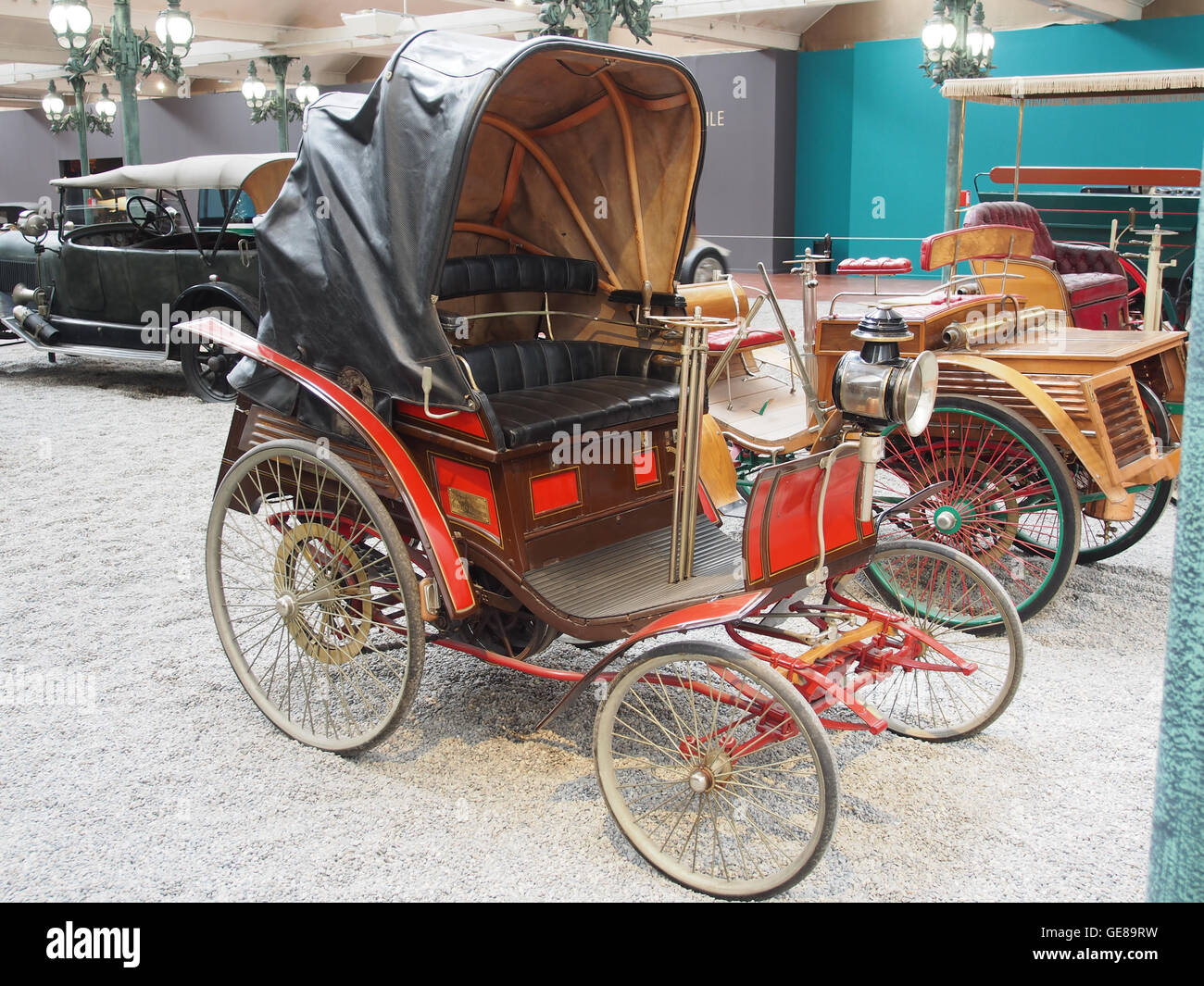 The 1896 Benz Phaeton Type Velo, with a 1050cc engine producing 1.5 ...