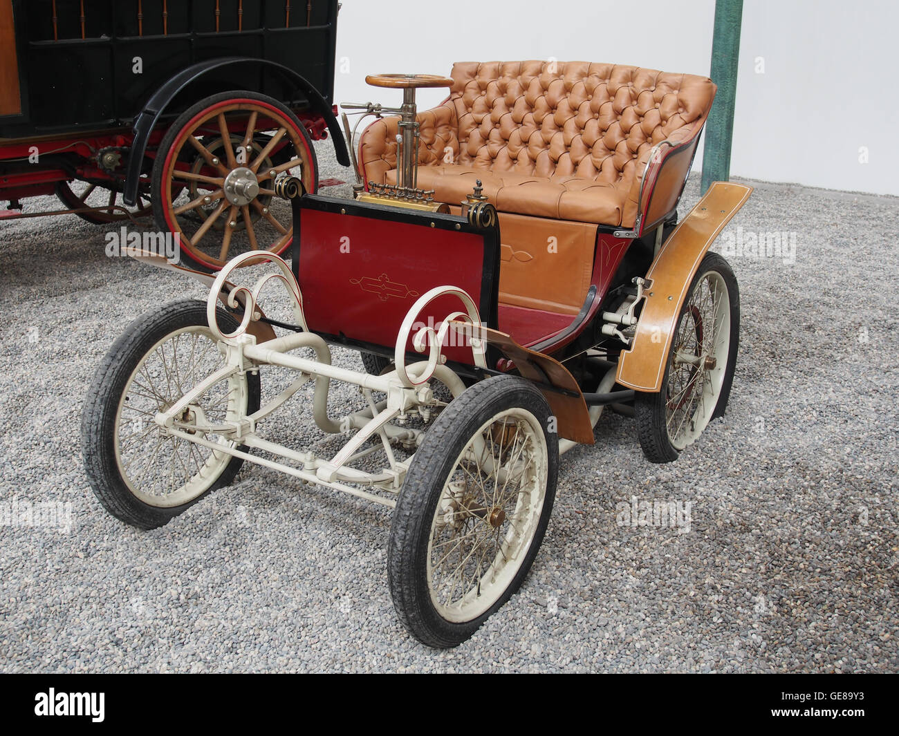 Early 19th century vehicle hi-res stock photography and images - Alamy