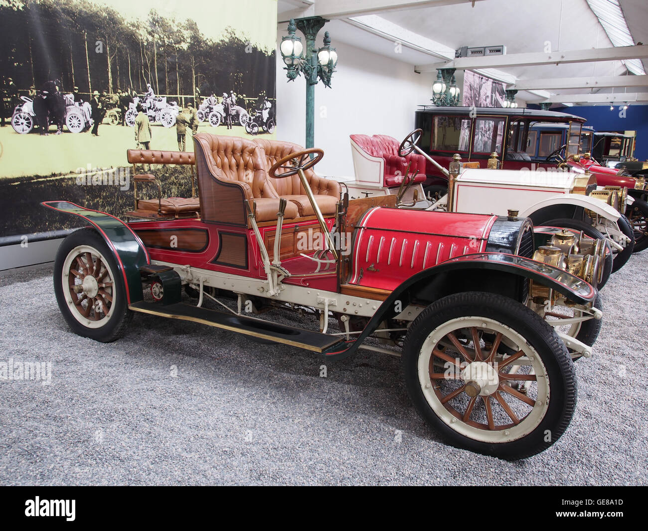 A 1906 French automobile with a 24hp engine, known for its luxurious ...