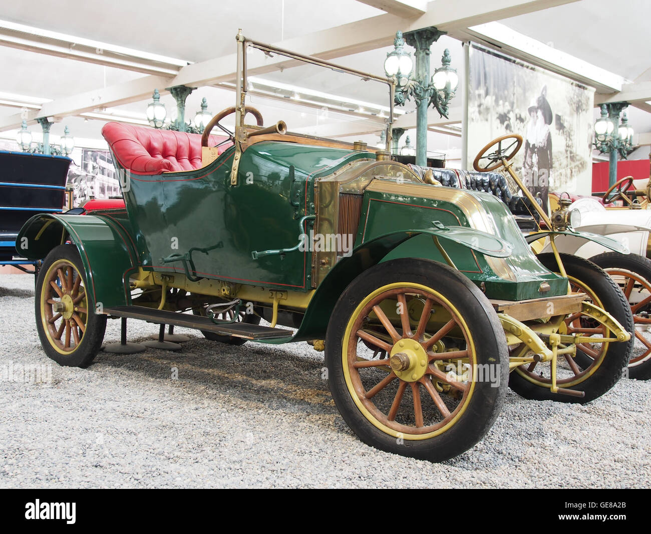 The 1910 Renault Torpedo Type AX, featuring a 2-cylinder, 1060cc engine ...