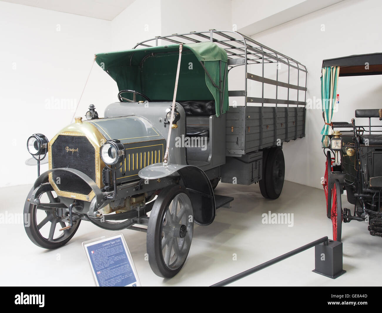 The Peugeot Type 1525, built between 1917 and 1920, is an early 20th ...