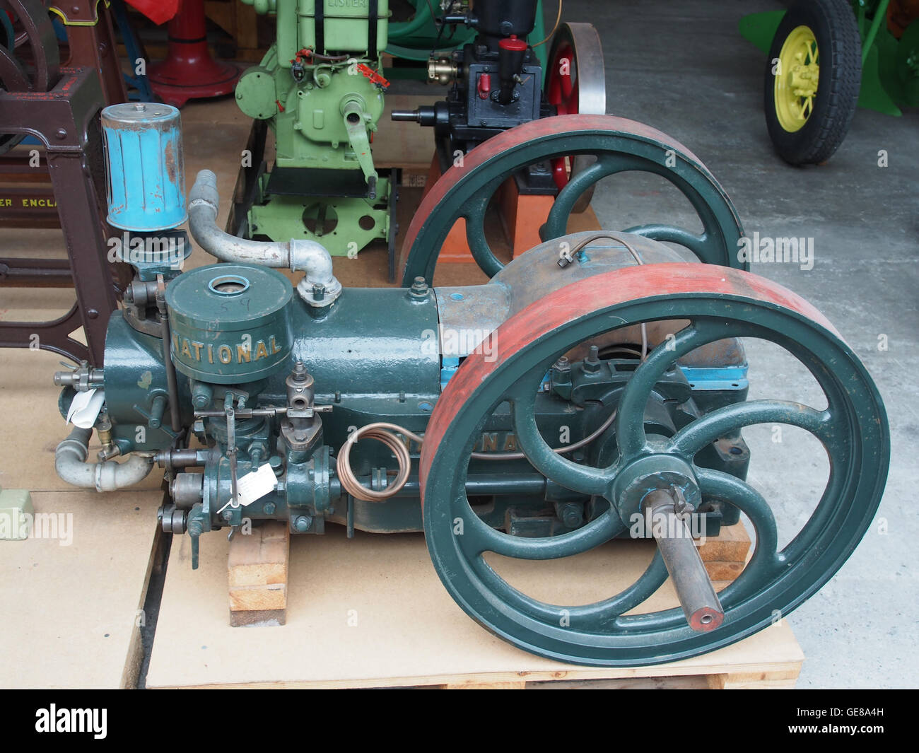 1918 National (Ignition) Hot Bulb Stock Photo - Alamy