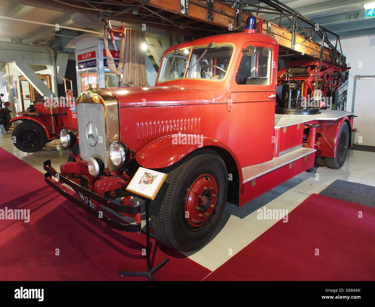 Autoladder hi-res stock photography and images - Alamy