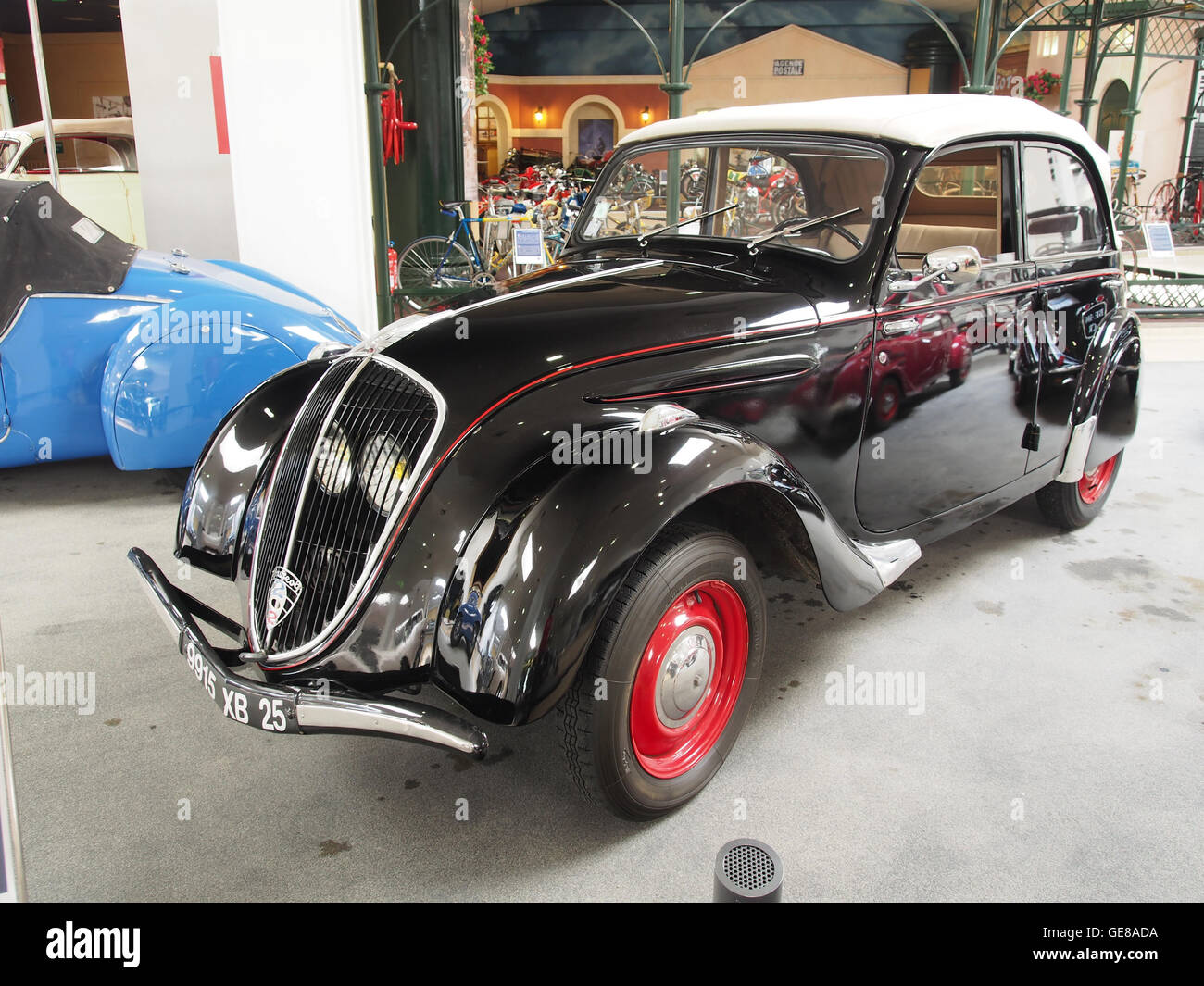 Peugeot 202 High Resolution Stock Photography and Images - Alamy