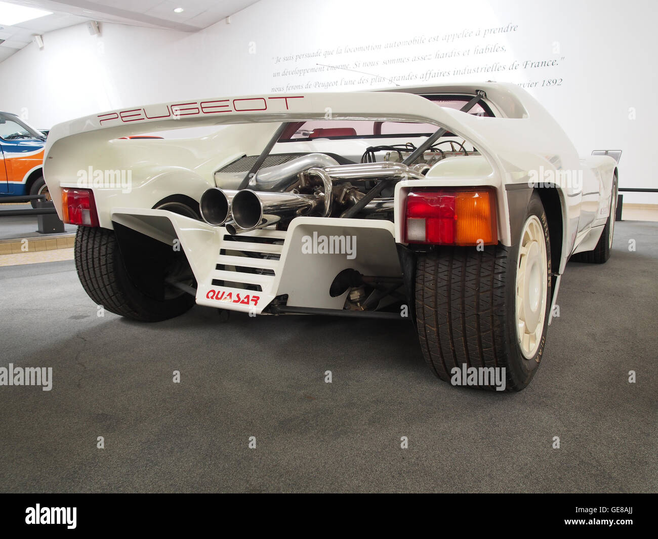 The 1984 Peugeot Quasar, a concept car featuring futuristic design and ...