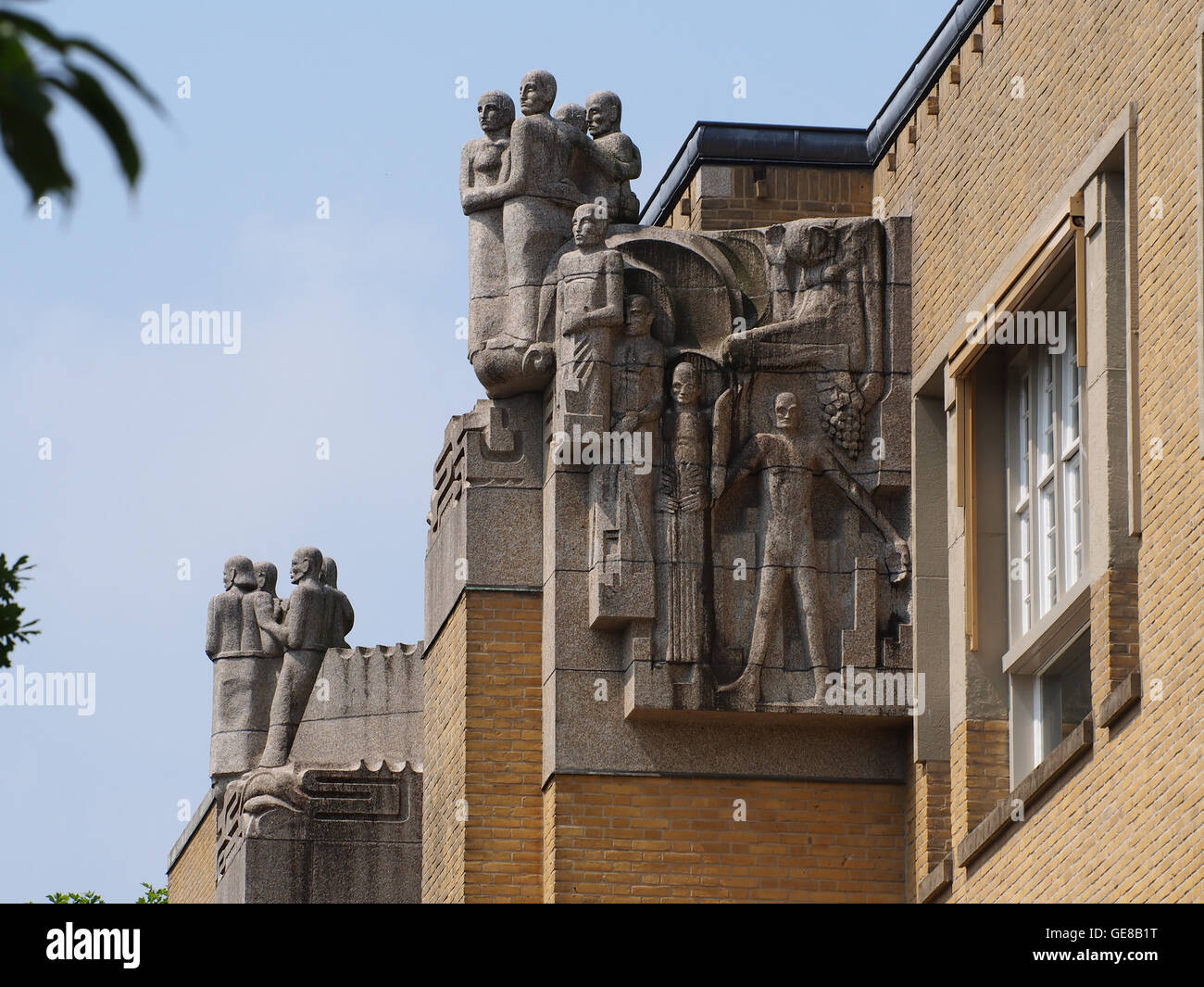 The Berlage Lyceum, located on Jozef Israëlsstraat in Amsterdam, is a ...