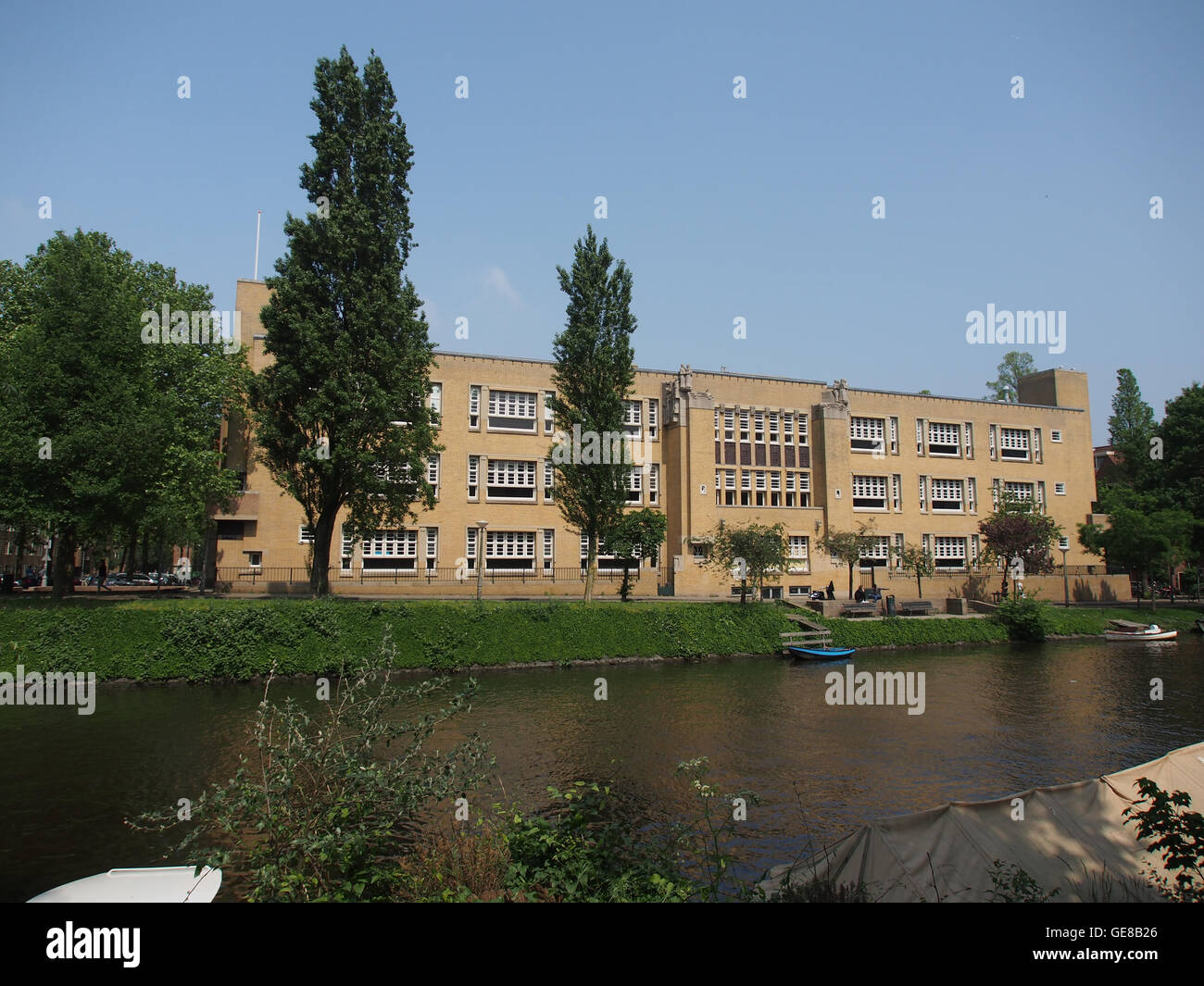 This photograph shows the architectural design of the Berlage Lyceum in ...