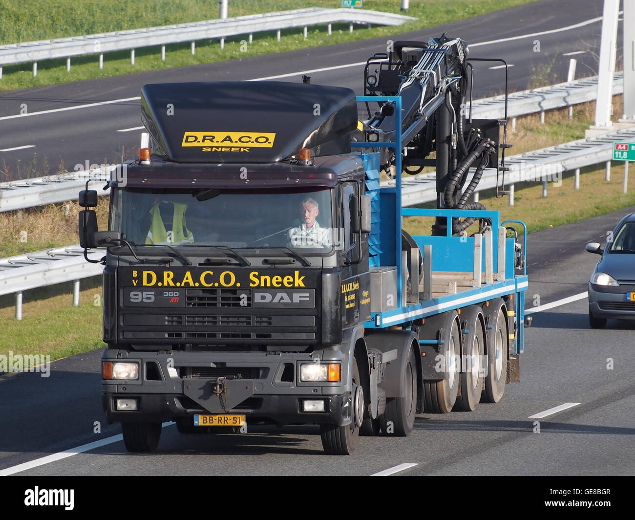The DAF 95 360 ATi is a powerful truck used for heavy-duty ...