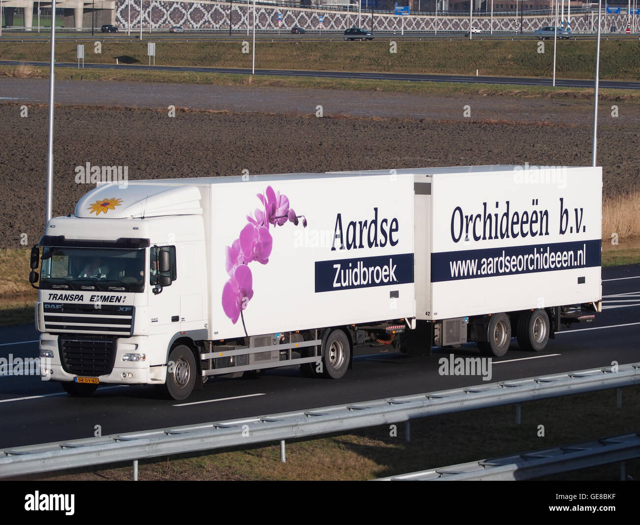 The DAF XF is a heavy-duty truck model widely used in transportation ...