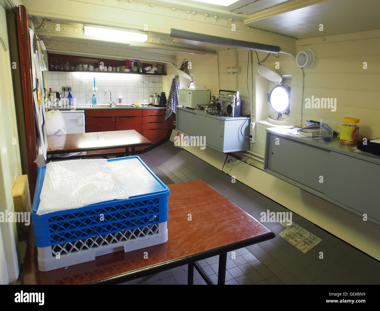 The *De Buffel* ship, operating in the maritime transport industry, is ...