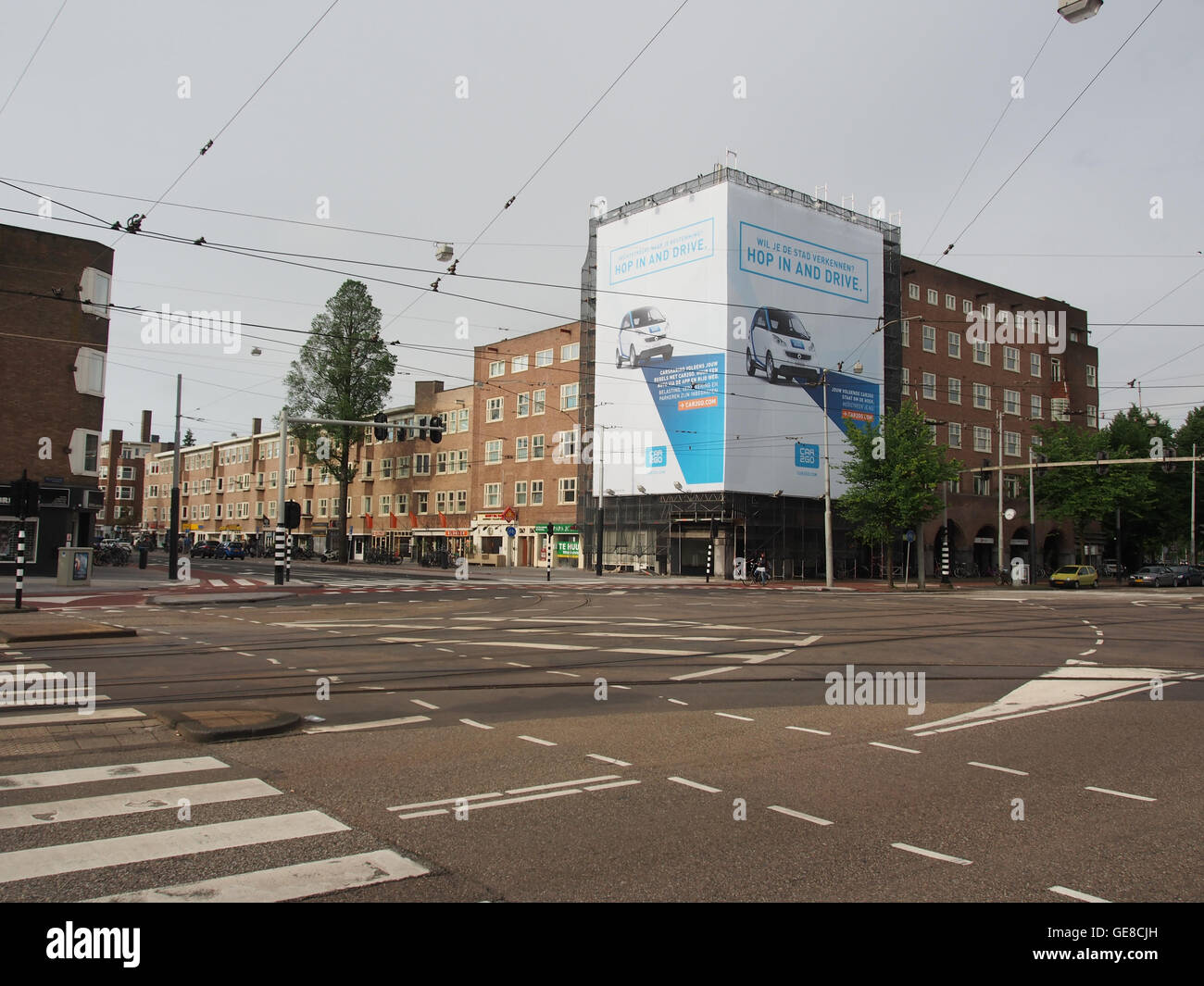 Traffic and transportation network hi-res stock photography and images ...