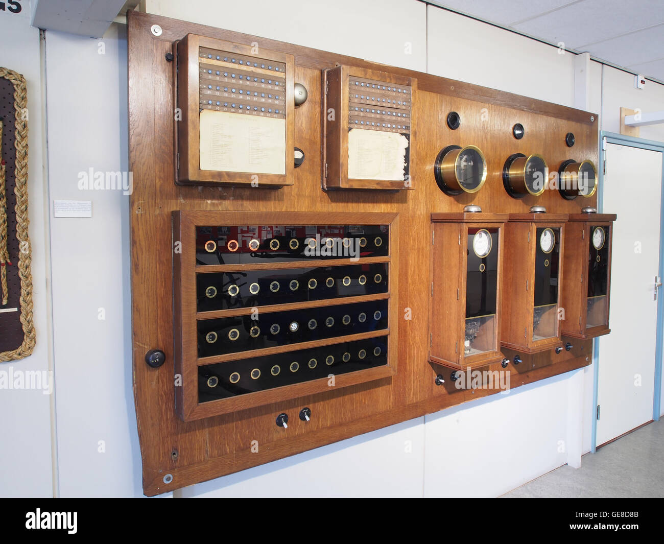 The Oude Brandmeldcentrale board is part of an old fire alarm system ...
