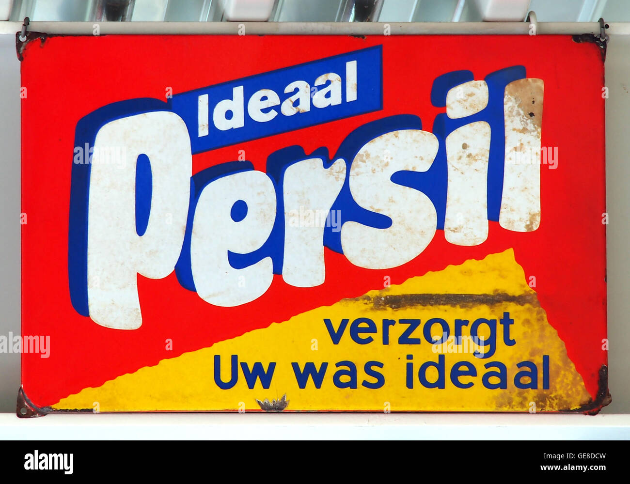 *Persil ideaal* is a vintage enamel advertising sign showcasing the ...