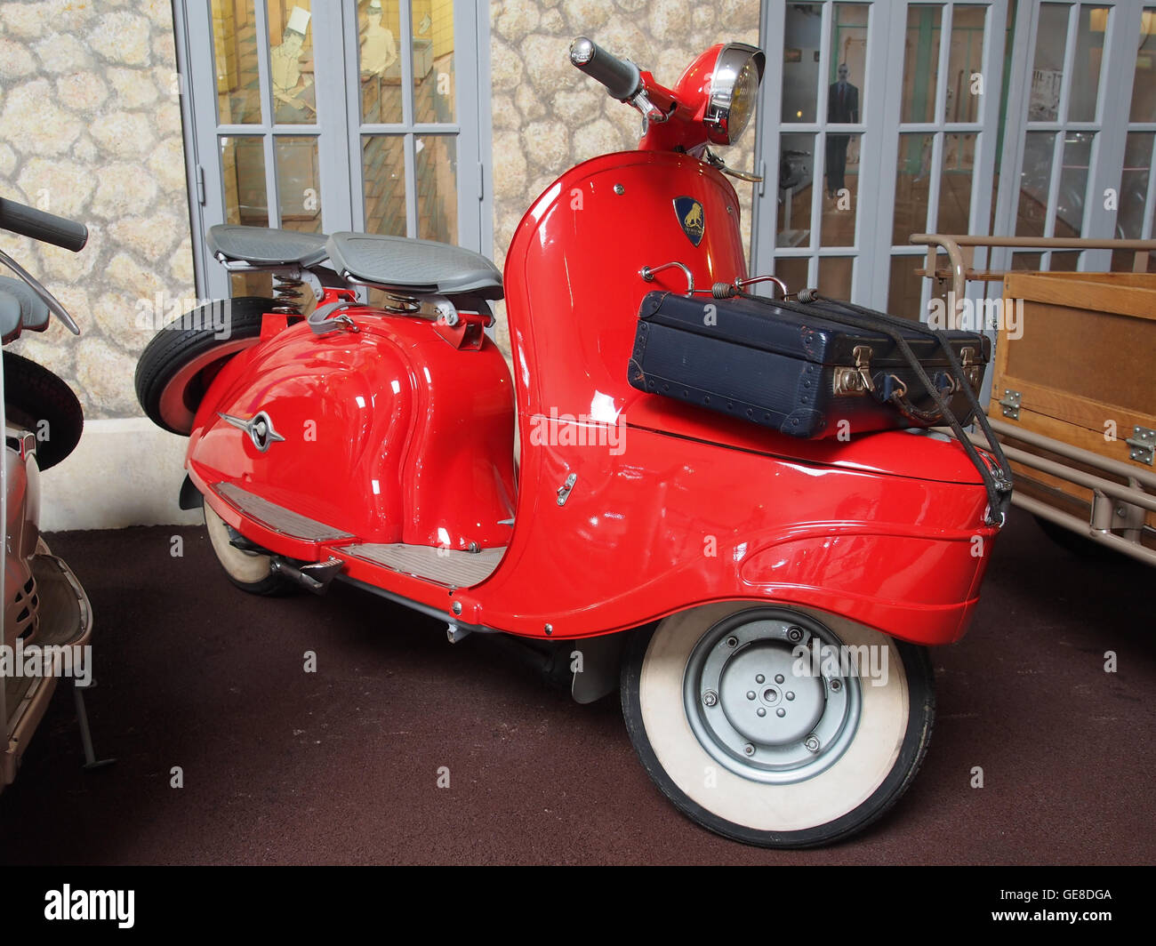 Scooter Peugeot High Resolution Stock Photography and Images - Alamy