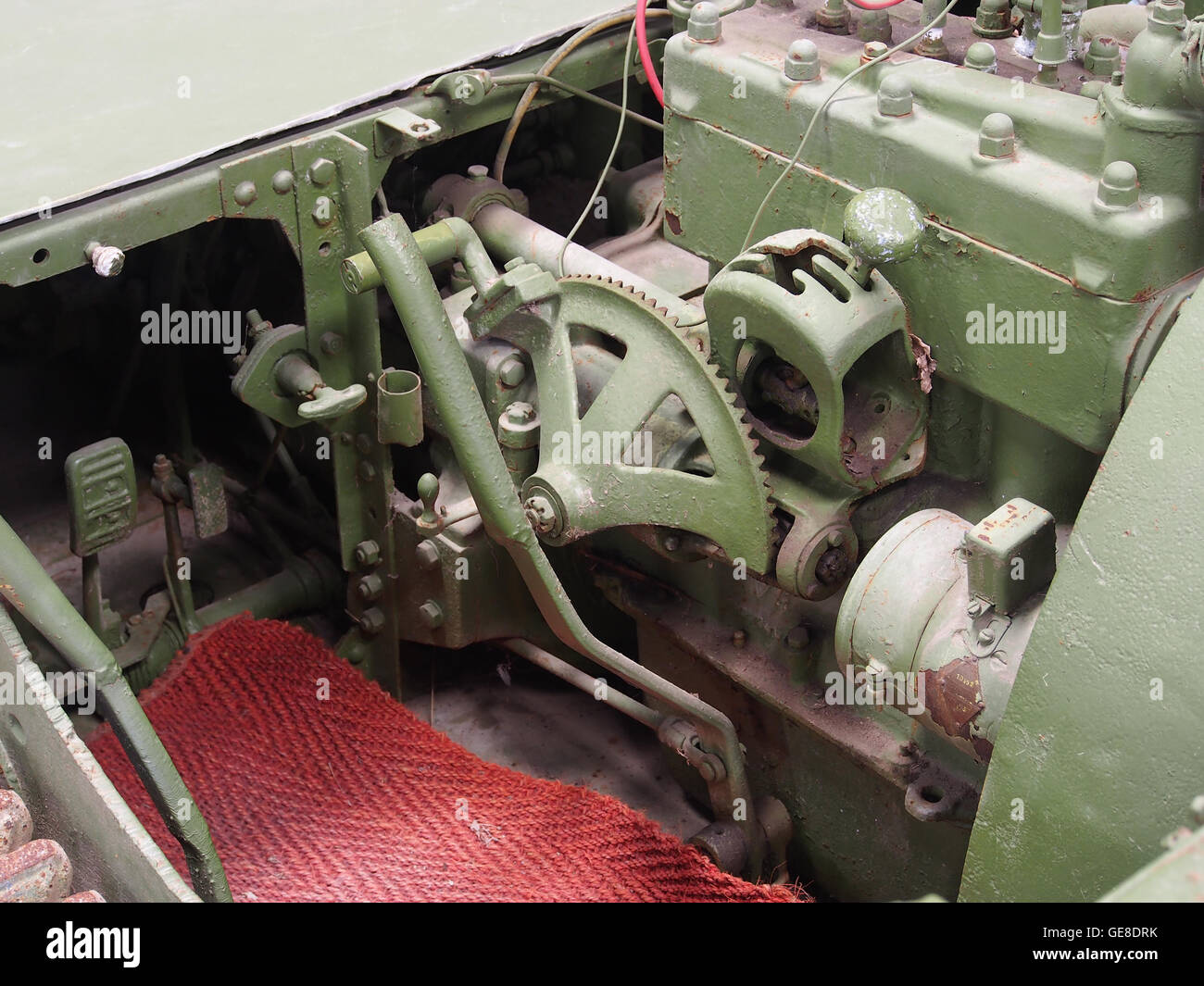 The Renault UE1 is a French tracked artillery tractor from 1936, known ...